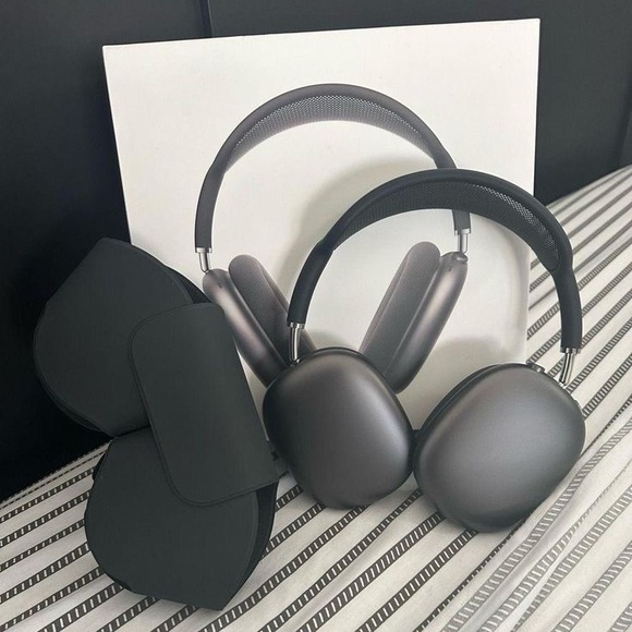 Apple | Headphones | Apple Black Overear Headphones Premium Design ...
